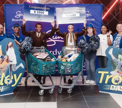 Two ArcadiaStudents Love Every Moment of Their Trolley Dash| Boardwalk