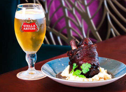 Tshawe Bar Special at Boardwalk